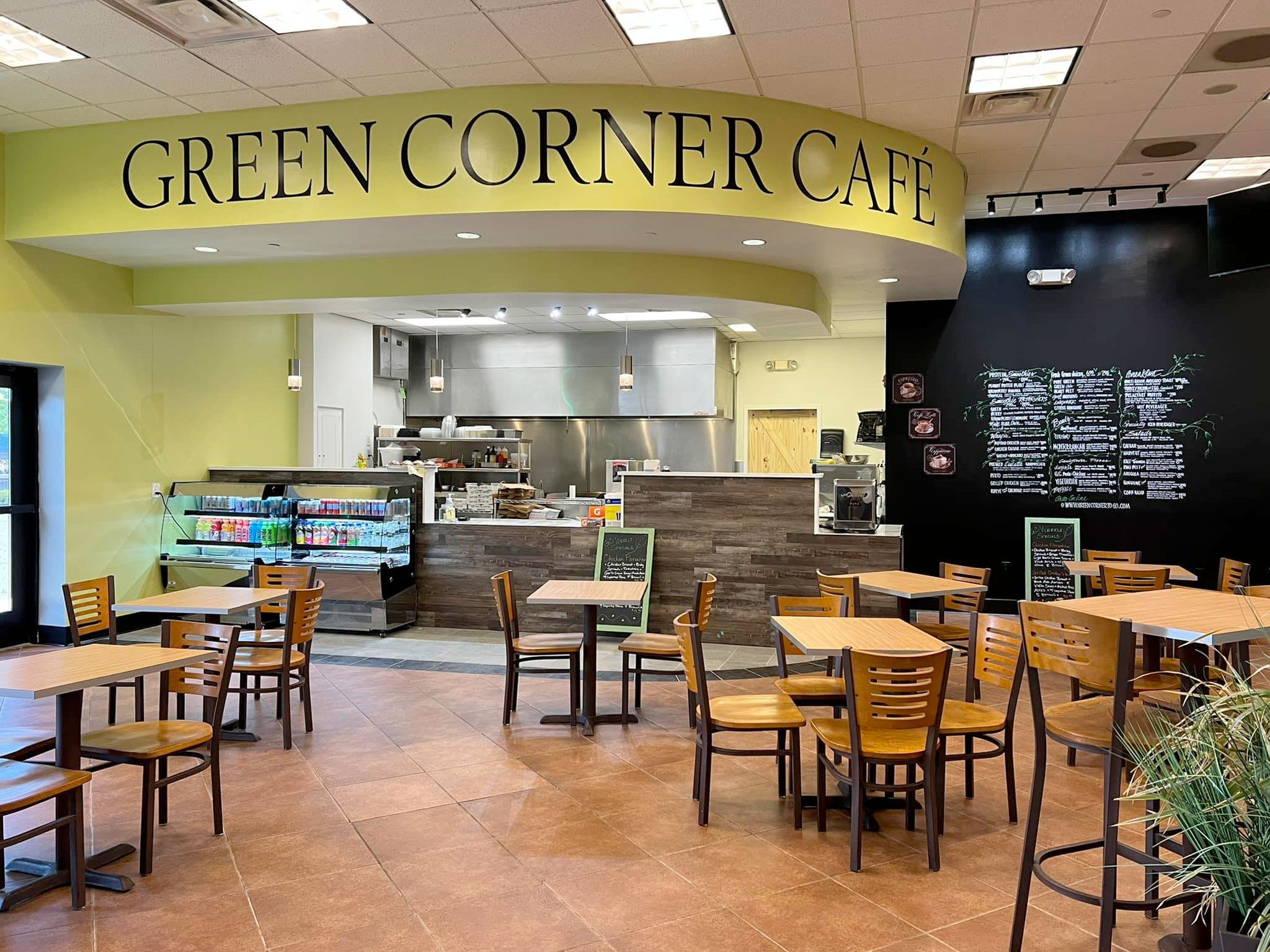 Cafe - RWJ Rahway Fitness & Wellness